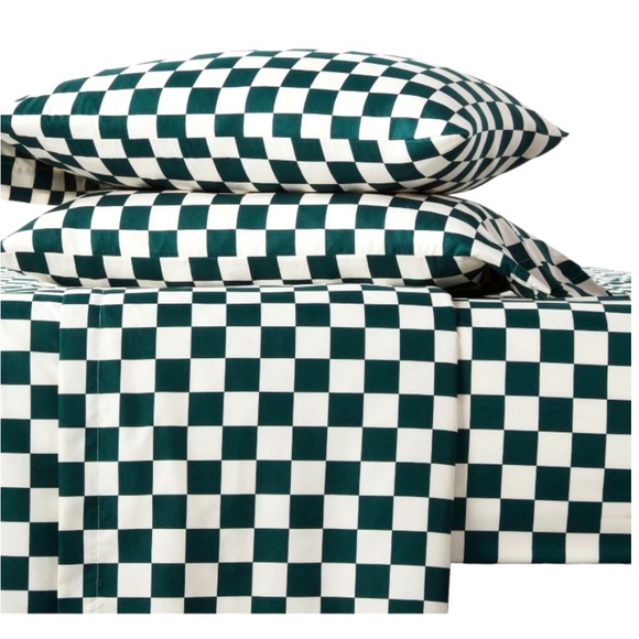 Room Essentials | Bedding | Green Check Sheet Set Full Size Tiktok ...